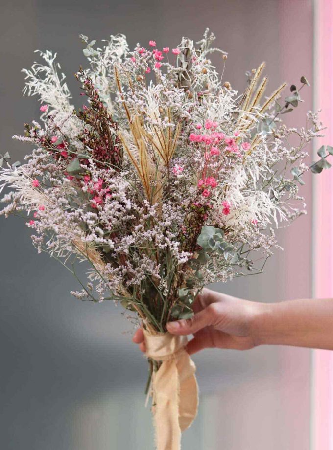 Romance- Ramo de novia realizado con flores preservadas - Aloe Lola