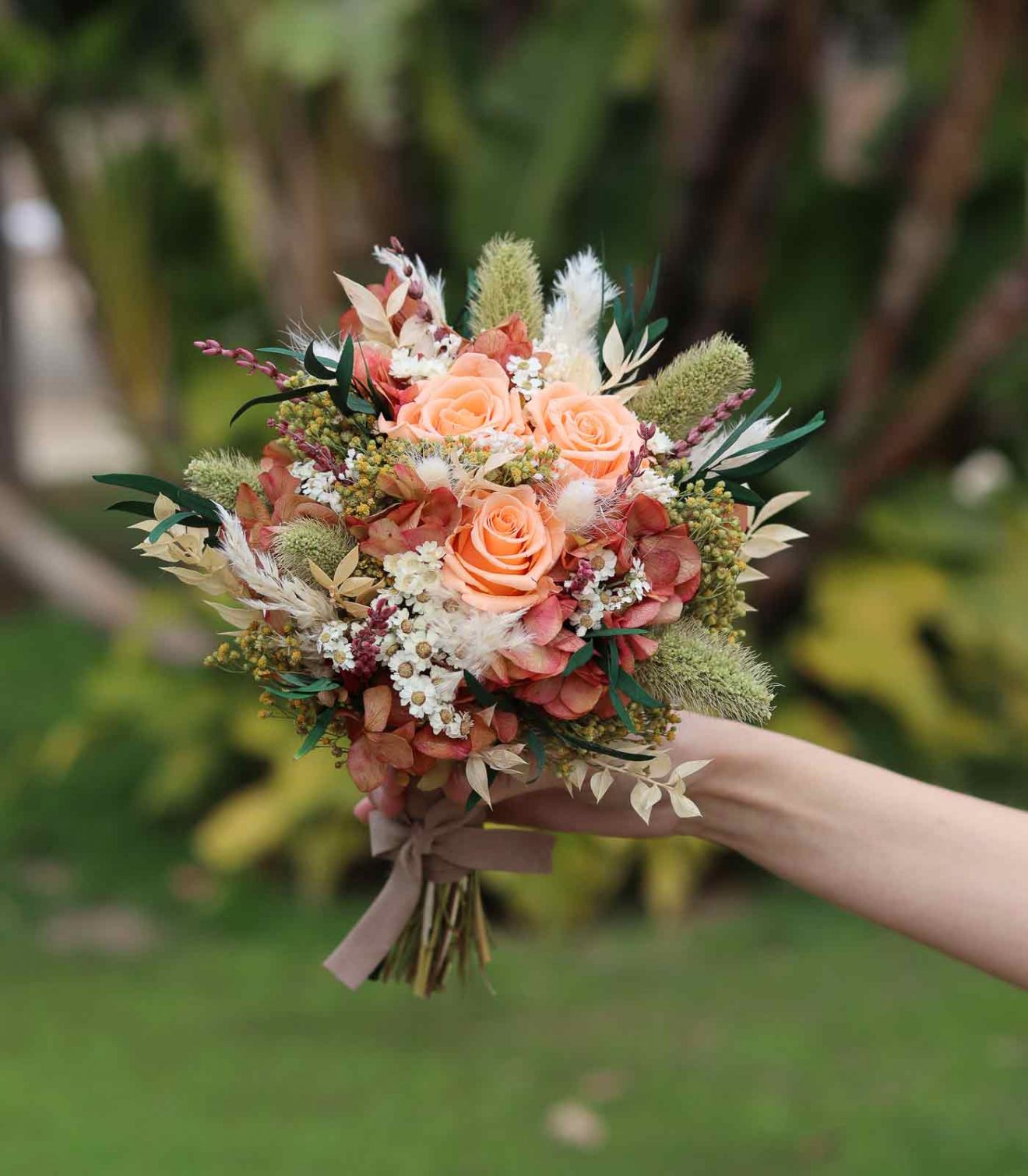 Ramo de novia Lila con hortensia preservada